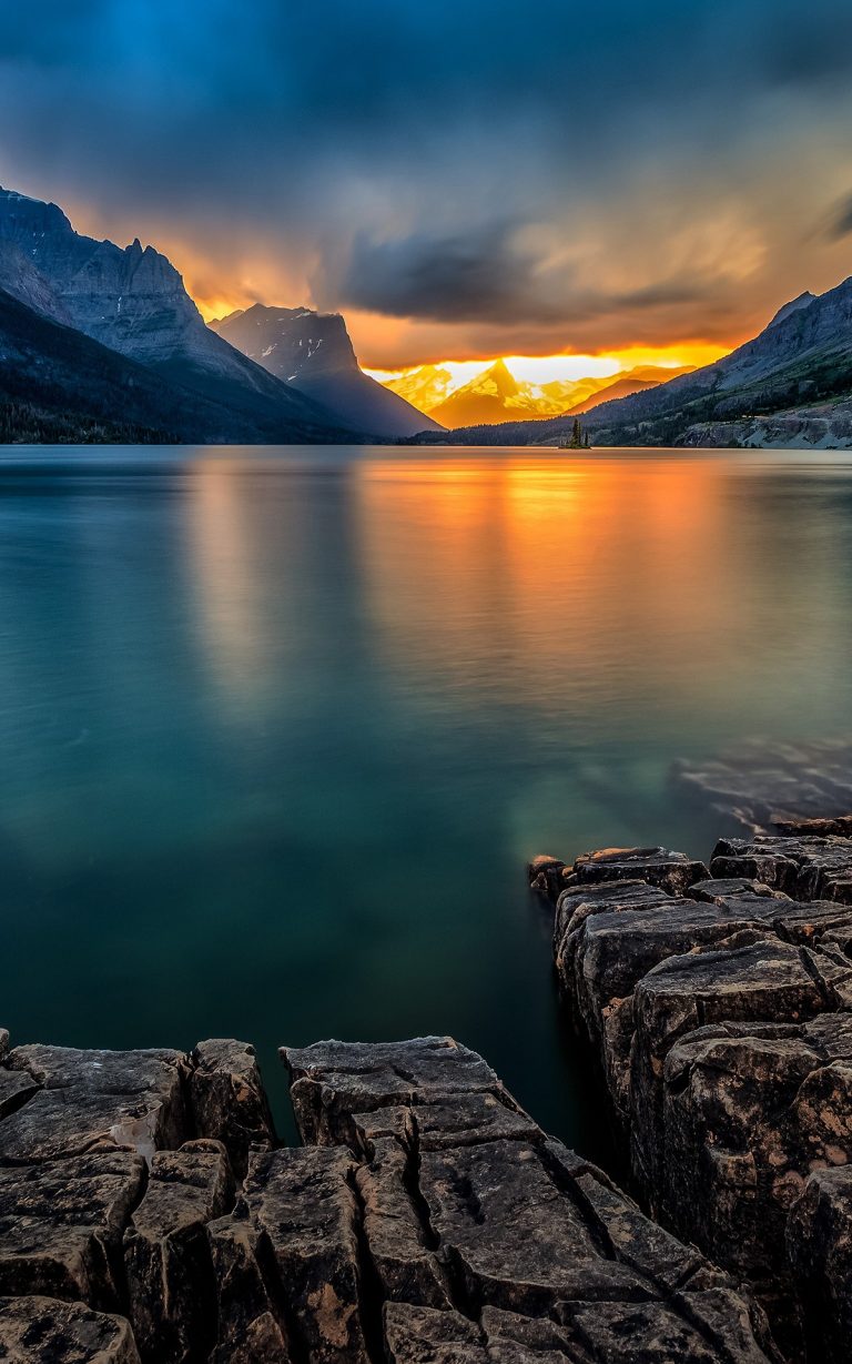 Huawei MediaPad M2 10.1 Stock Wallpaper 07 - [1200x1920]